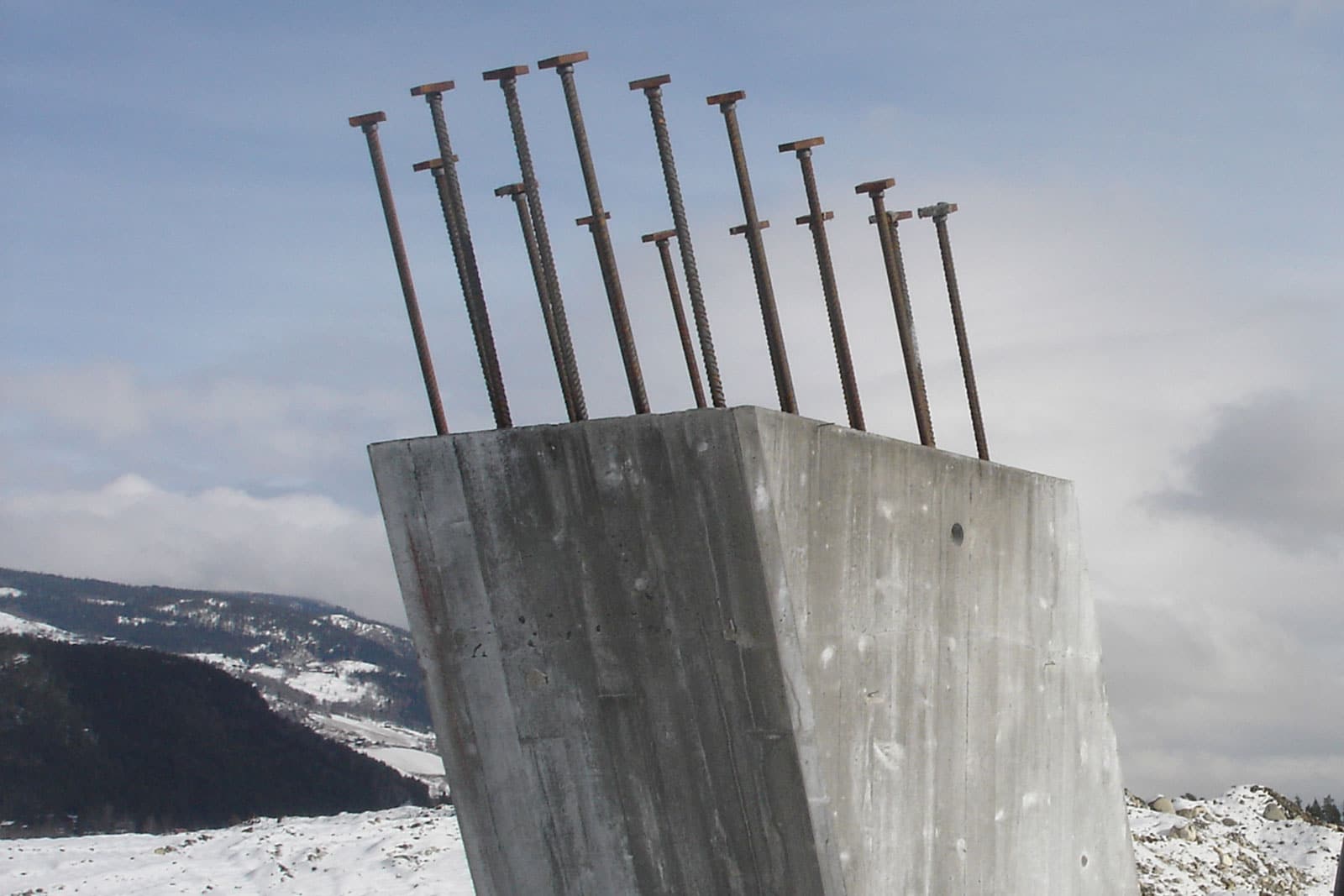 T-head Rebar | Headed Reinforcing Bars | HRC Europe